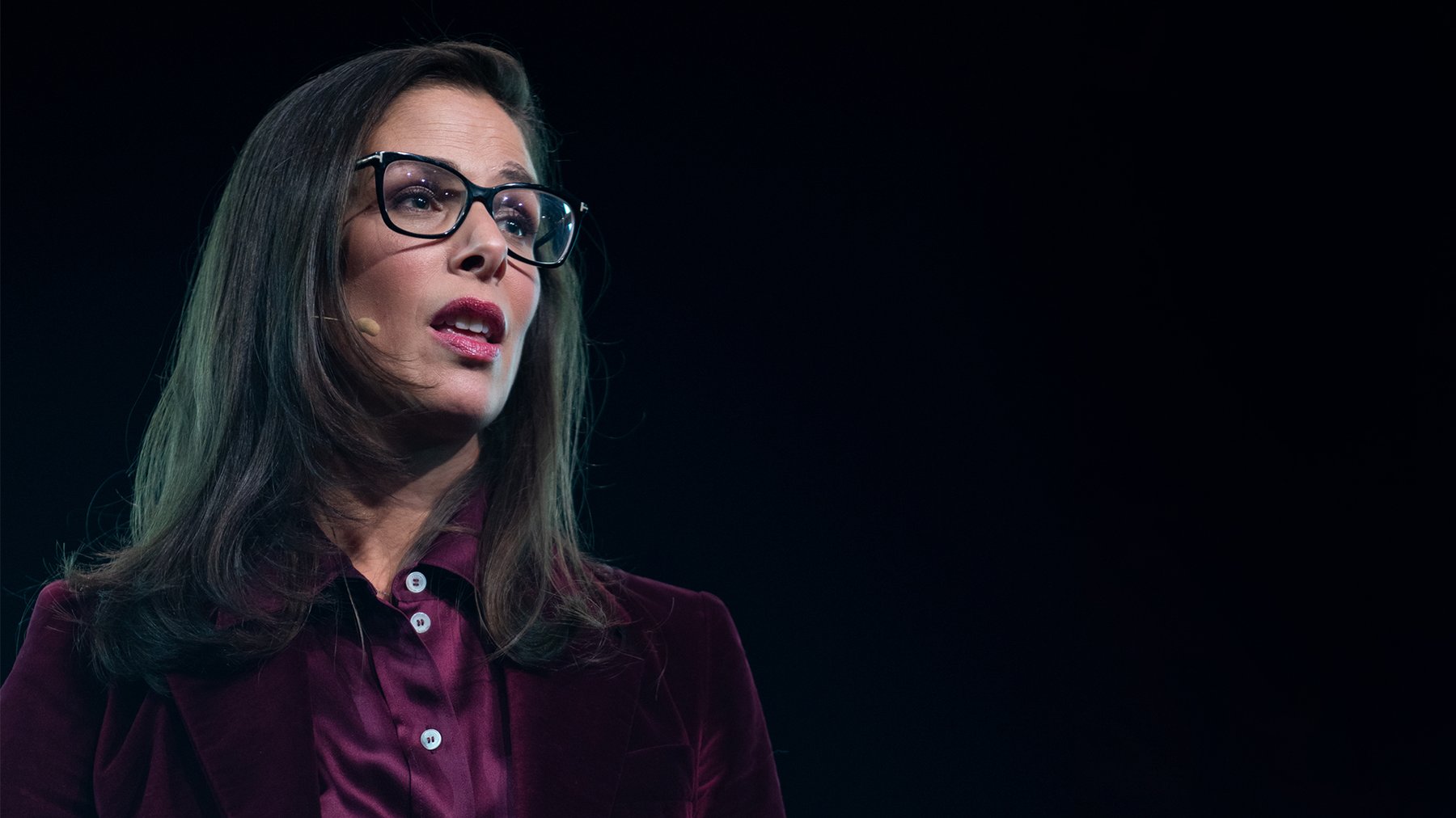 Rachel Botsman: Rethinking Trust